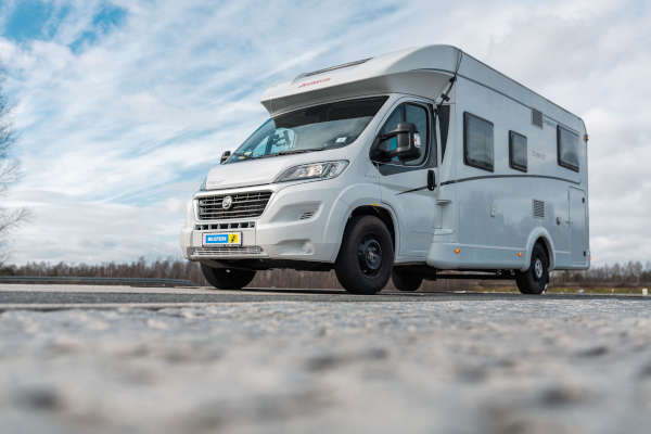 BILSTEIN B6 Camper Advanced: uma caravana que funciona como oficina - Check-up Media