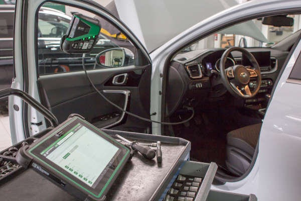 Hella Gutmann apresenta diagnóstico automatizado - Check-up Media