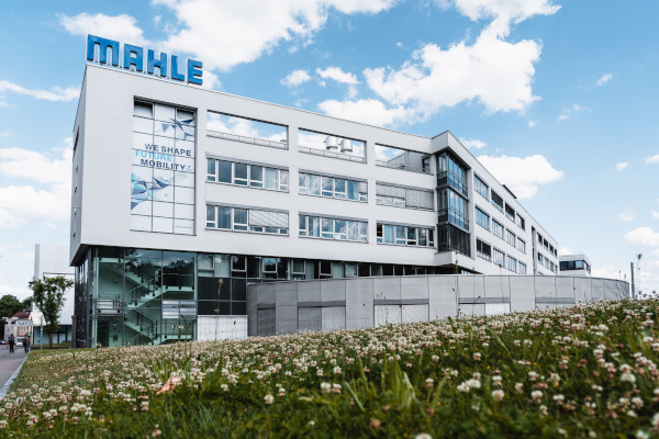 MAHLE tem processo de transformação e proteção do emprego até final de ...